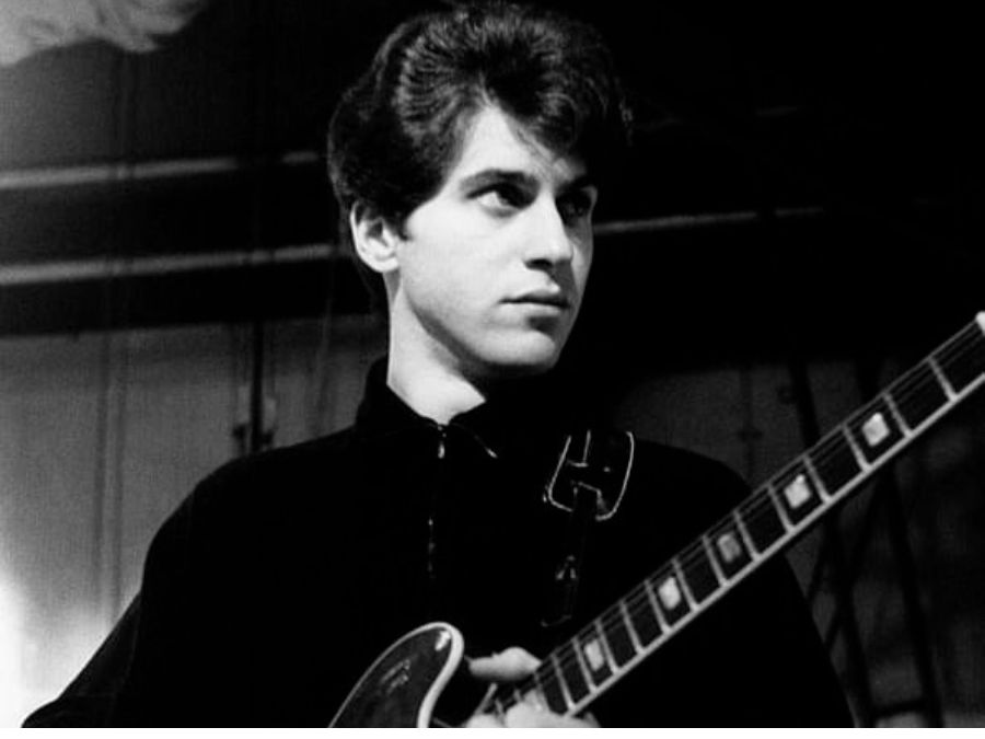 Exploring the Musical Legacy of Johnny Rivers - Tung