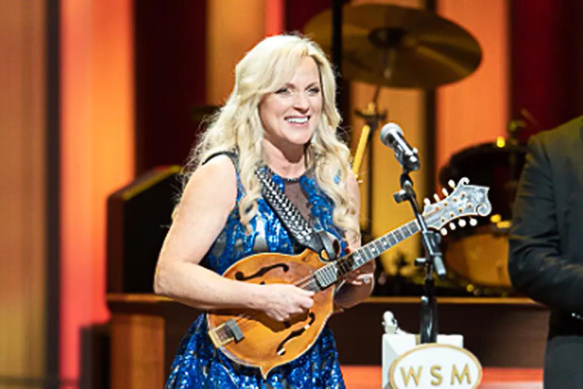 Achingly Beautiful: Rhonda Vincent's "Heart Wrenching Lovesick Memories ...